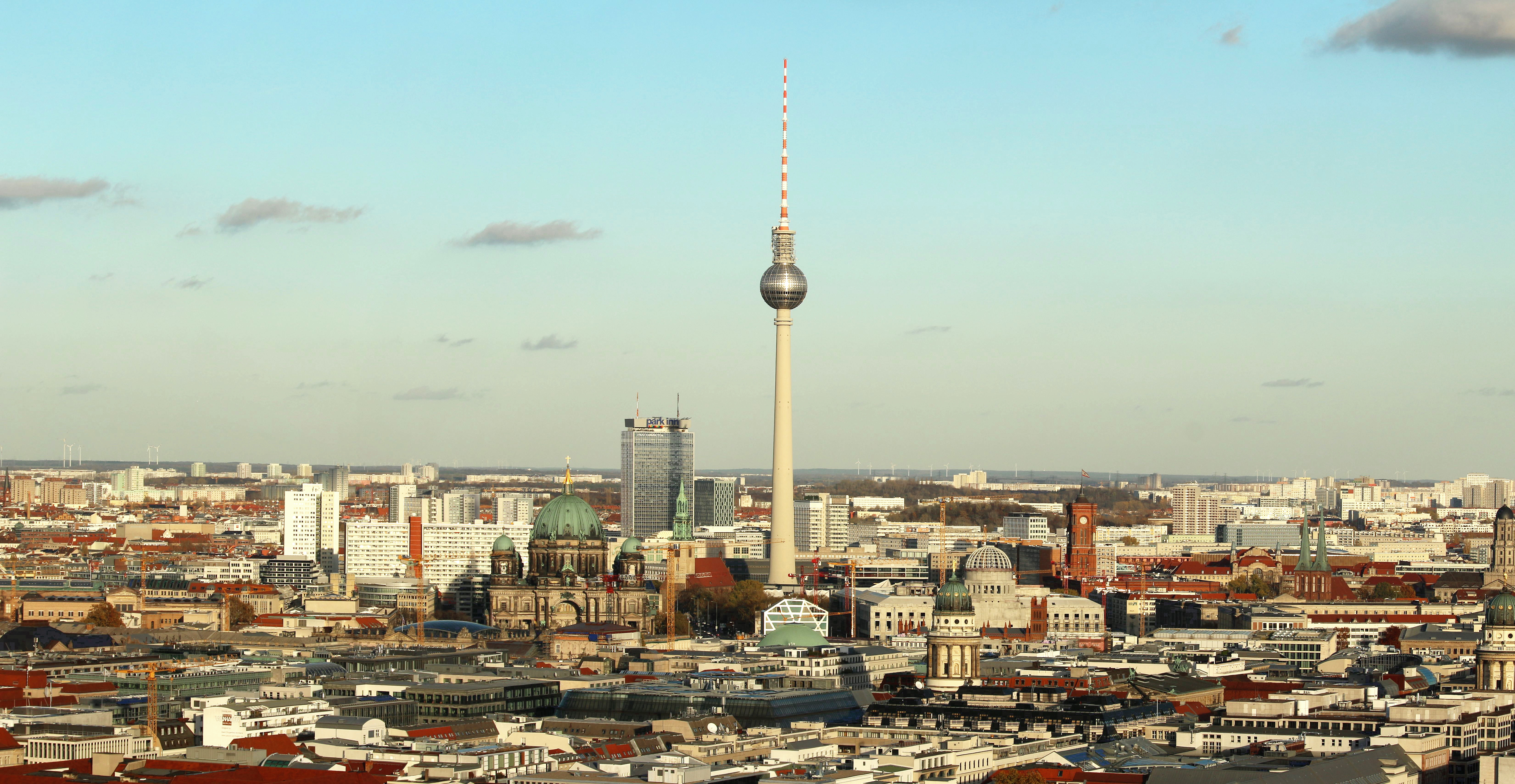 Berlin Is Freezing Everybody s Rent For 5 Years Economy berlin-is-freezing-everybody-s-rent-for-5-years-economy